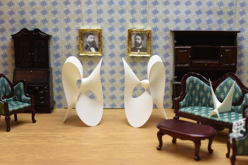 Clebsch and Klein in the family room – mathematical sculptures by MO-Labs